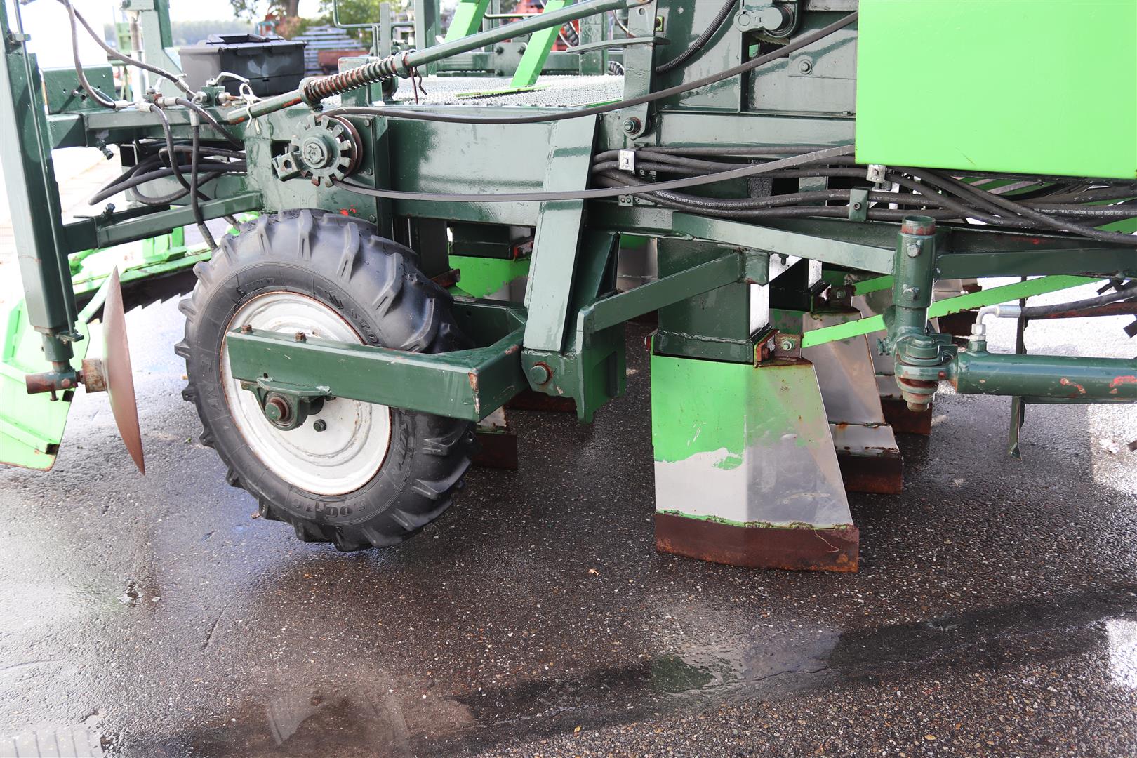 Nobels planting machine 300 cm 10 rows for onions and bulbs • Duijndam ...