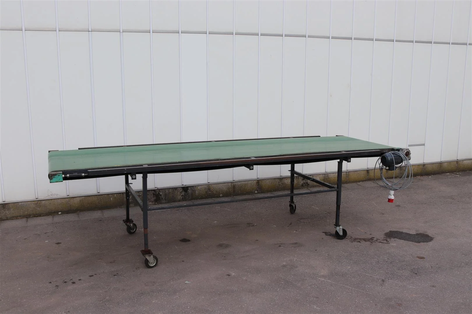 Olimex collection conveyor for flowers • Duijndam Machines
