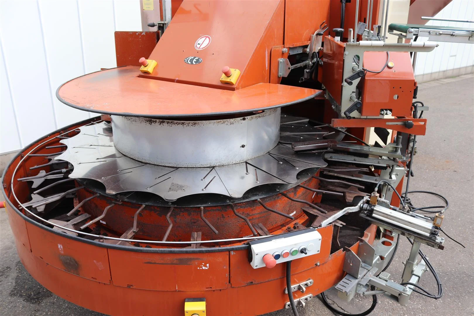 Javo Optima potting machine • Duijndam Machines
