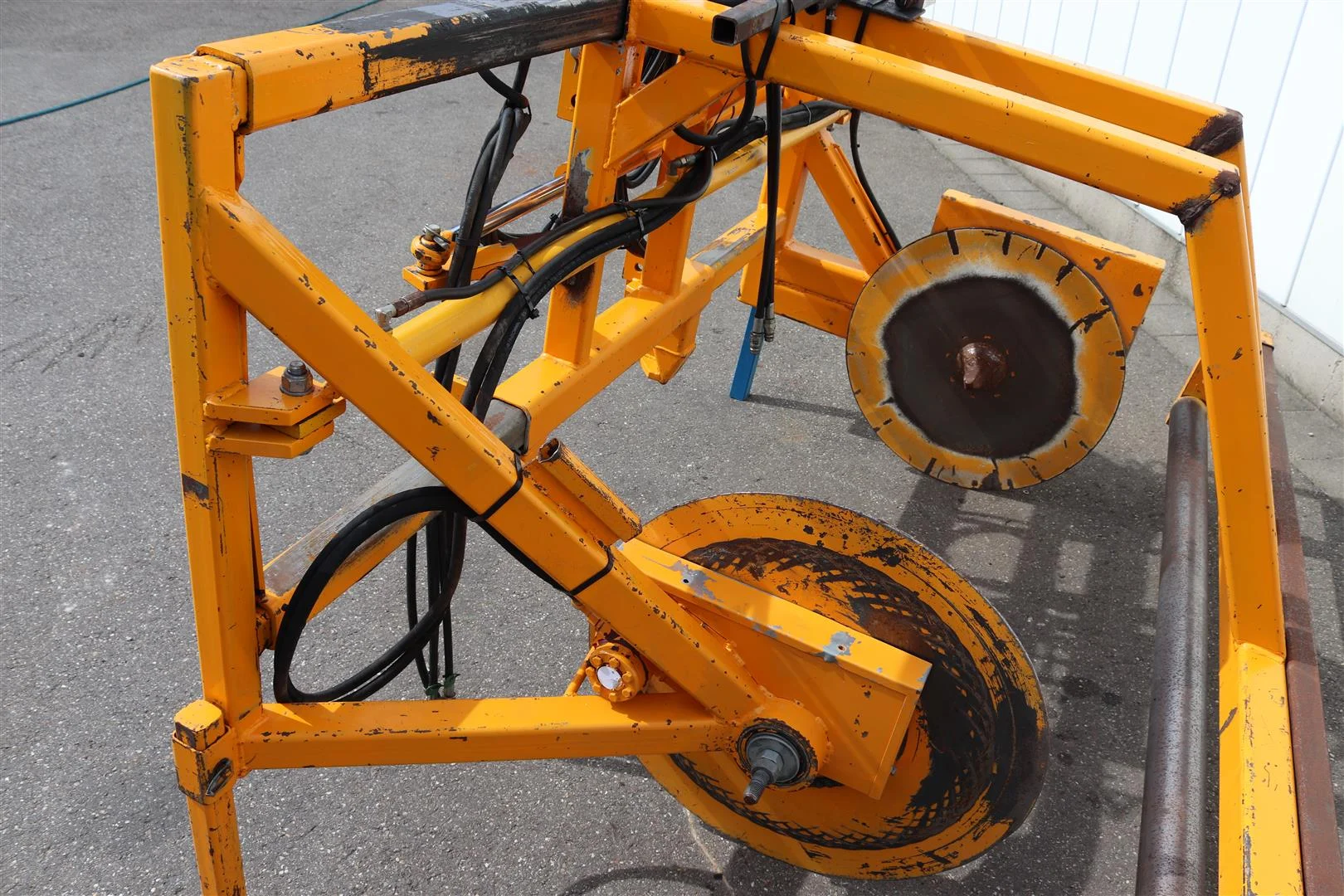 Panter hydraulic foil winding machine • Duijndam Machines