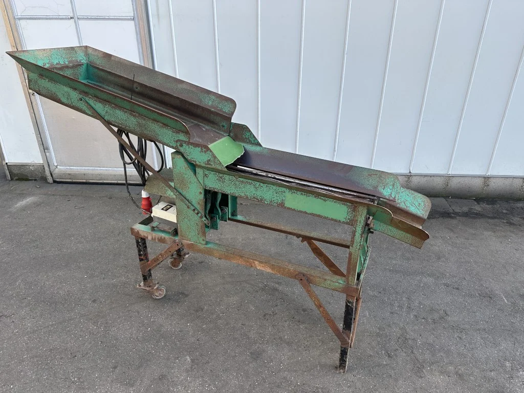 Perfect onion neck topper • Duijndam Machines