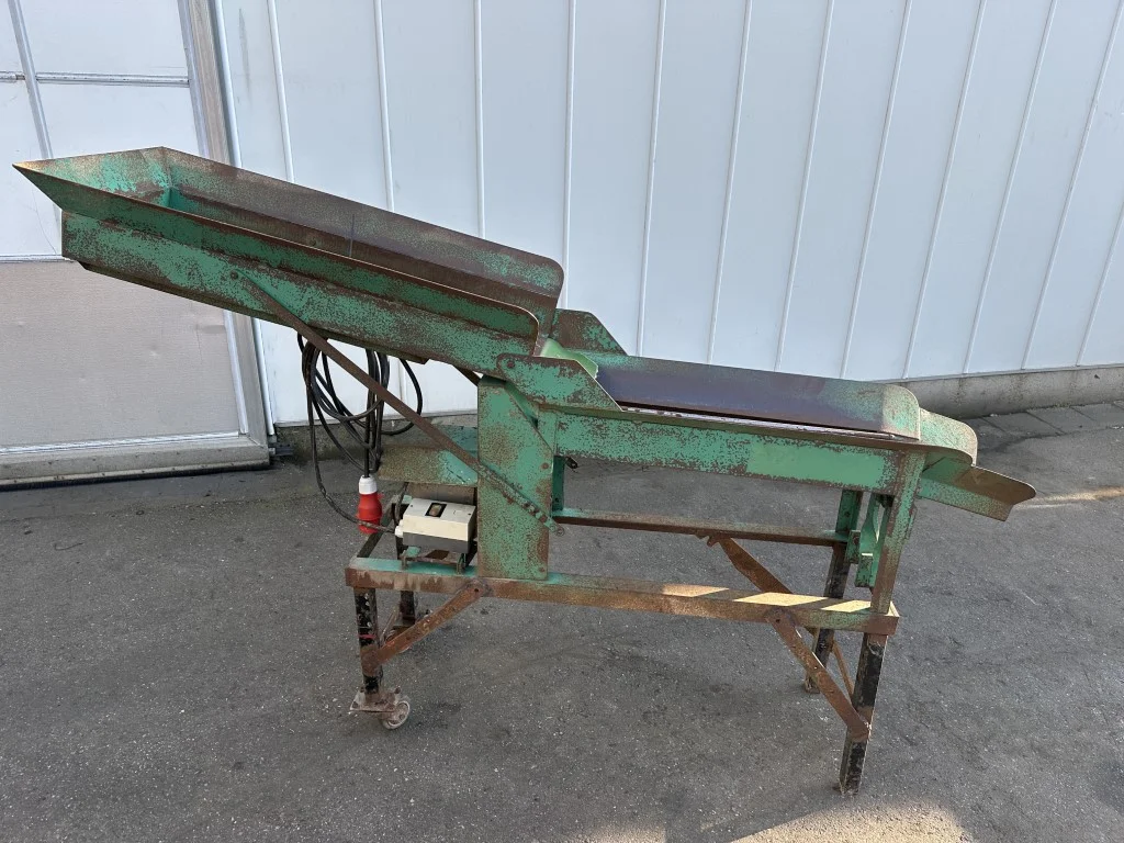 Perfect onion neck topper • Duijndam Machines