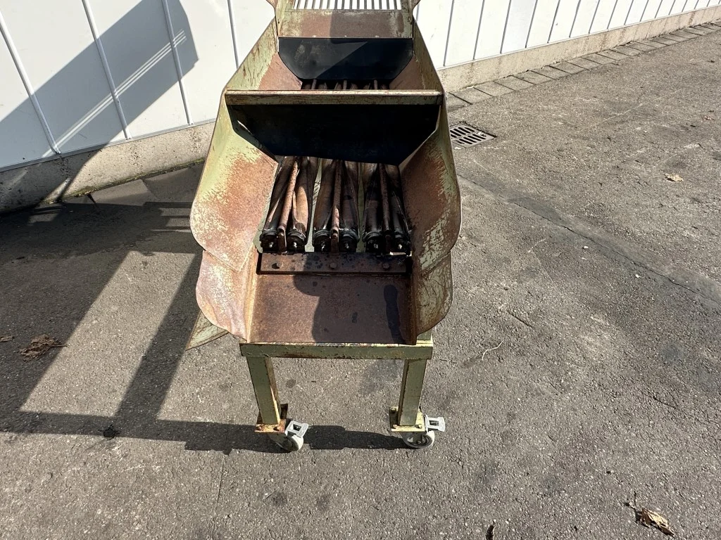 Perfect onion neck topper 6 rolls • Duijndam Machines