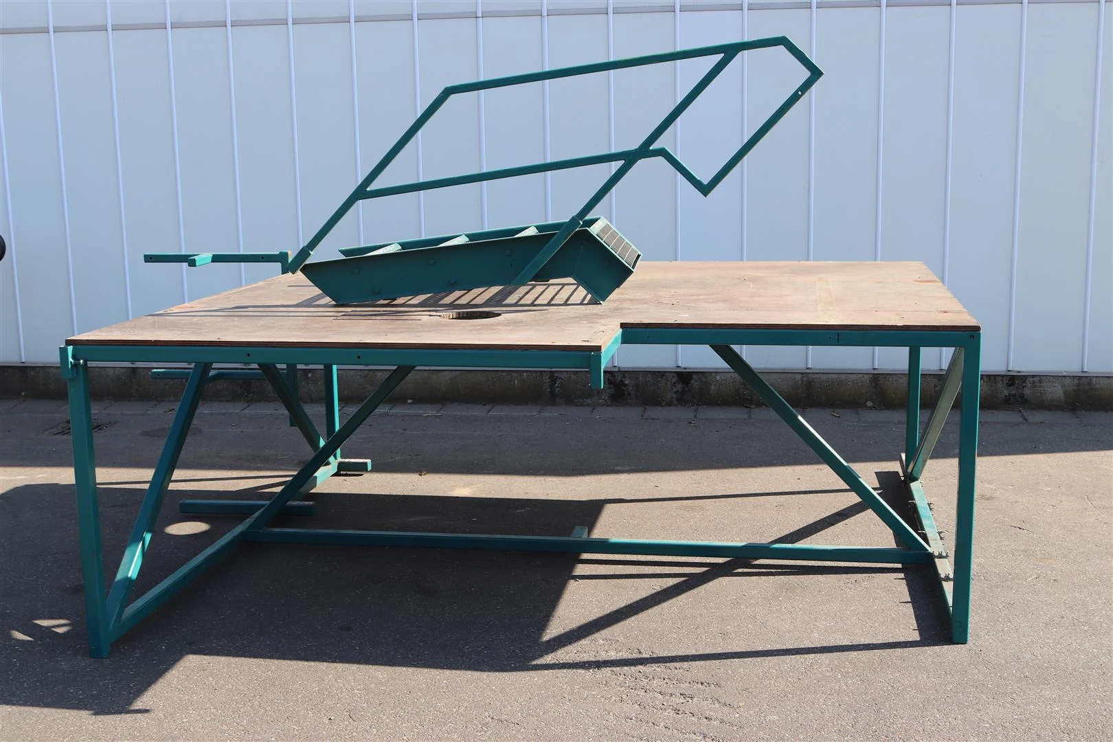 Demco Platform podium • Duijndam Machines