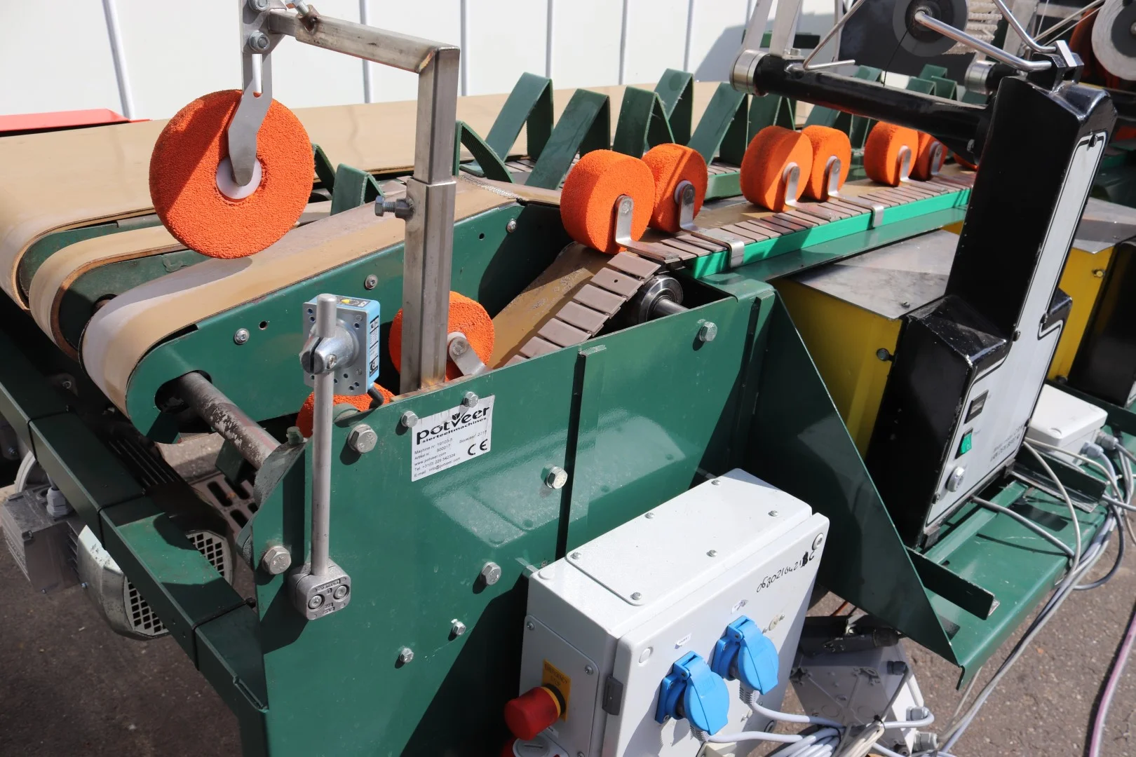 Potveer Quality Buncher bunching machine • Duijndam Machines