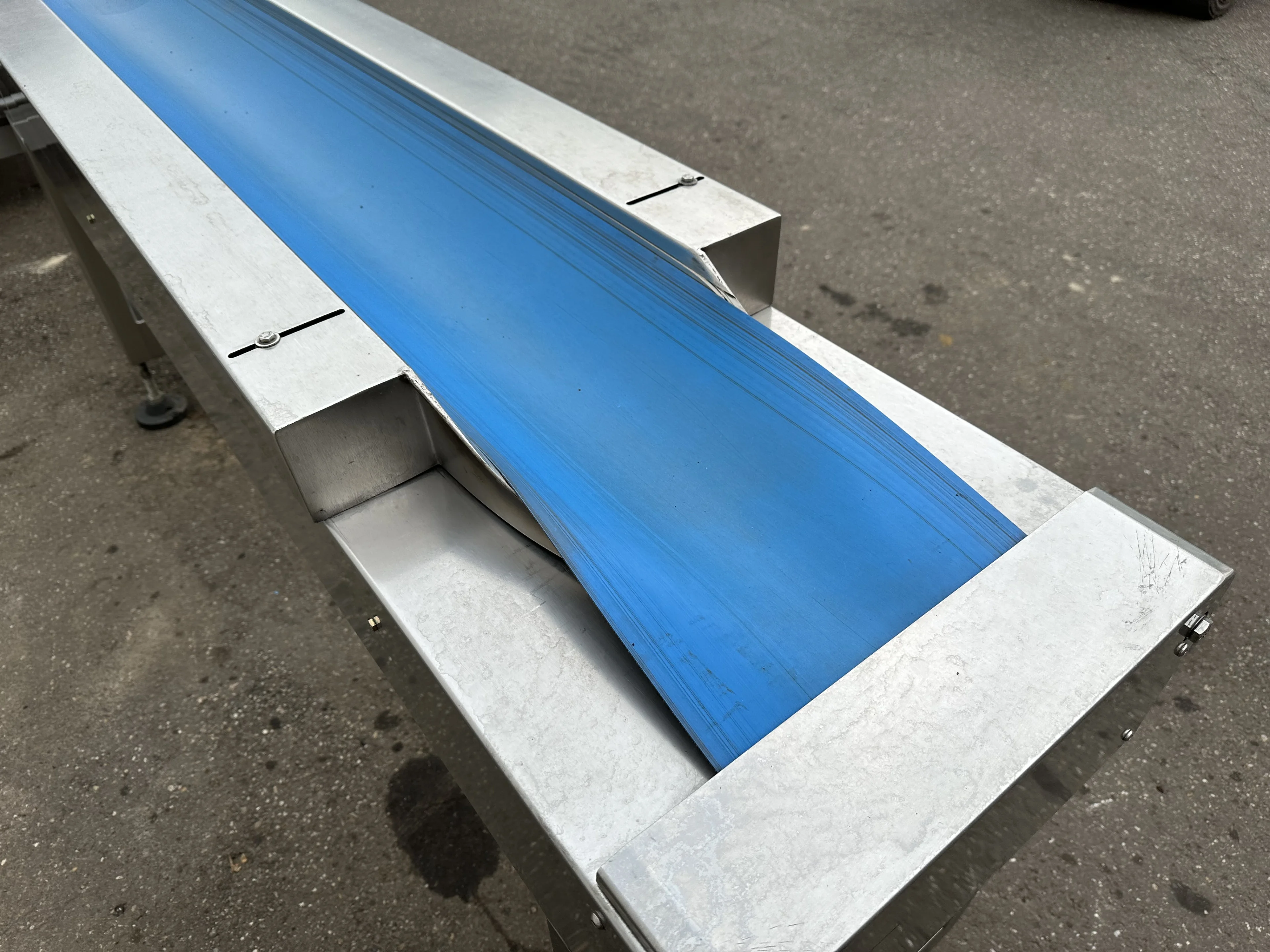 Record Gazzella ETS flow pack machine • Duijndam Machines