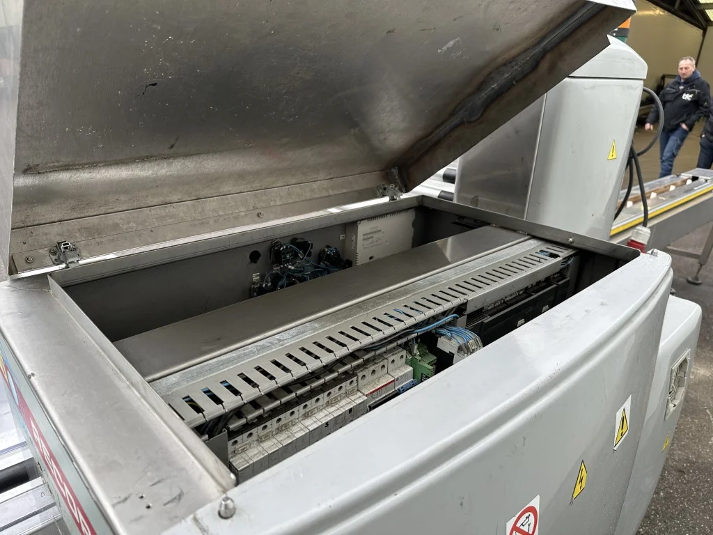 Record Scorpion flow pack machine • Duijndam Machines