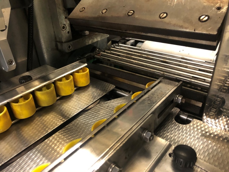 Record MEC Scorpion flow pack machine • Duijndam Machines