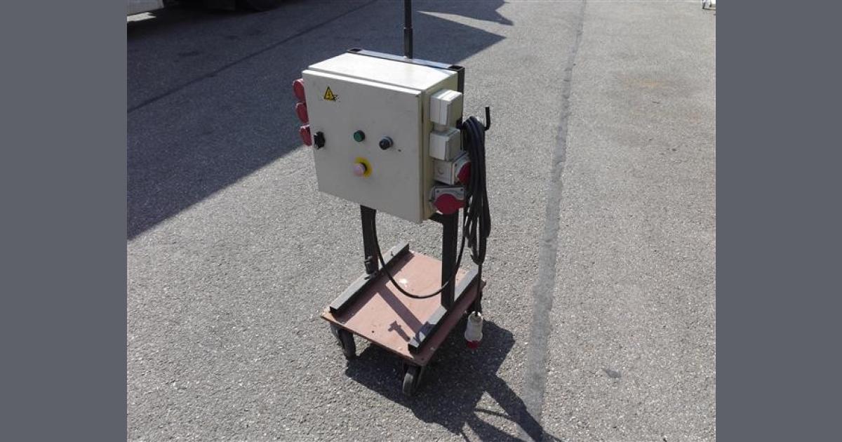Wevab wireless remote control for conveyor belts • Duijndam Machines