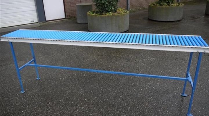 Rollenbaan op frame 275 cm x 40 cm met kleine rollen • Duijndam Machines