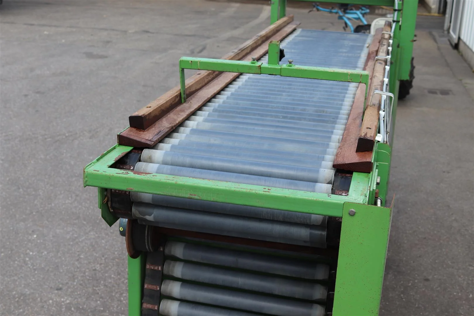 Roller inspection conveyor 287 x 48 cm • Duijndam Machines