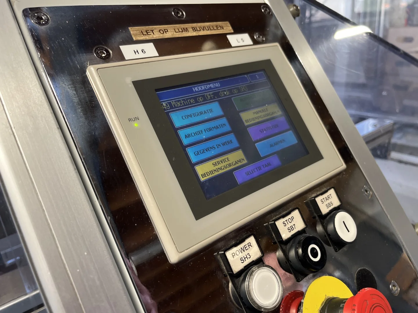 Sacmi TF12 + TS43 carton box/tray forming & erecting machine • Duijndam ...