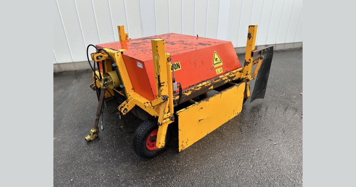 Samon onion haulm topper 150 cm • Duijndam Machines