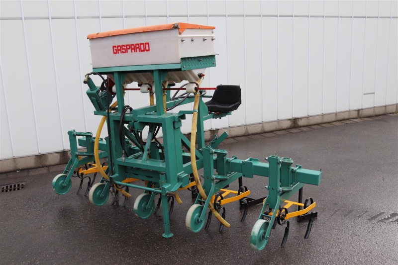 Baekelandt interrow cultivator hoeing machine 4 rows 5 elements ...