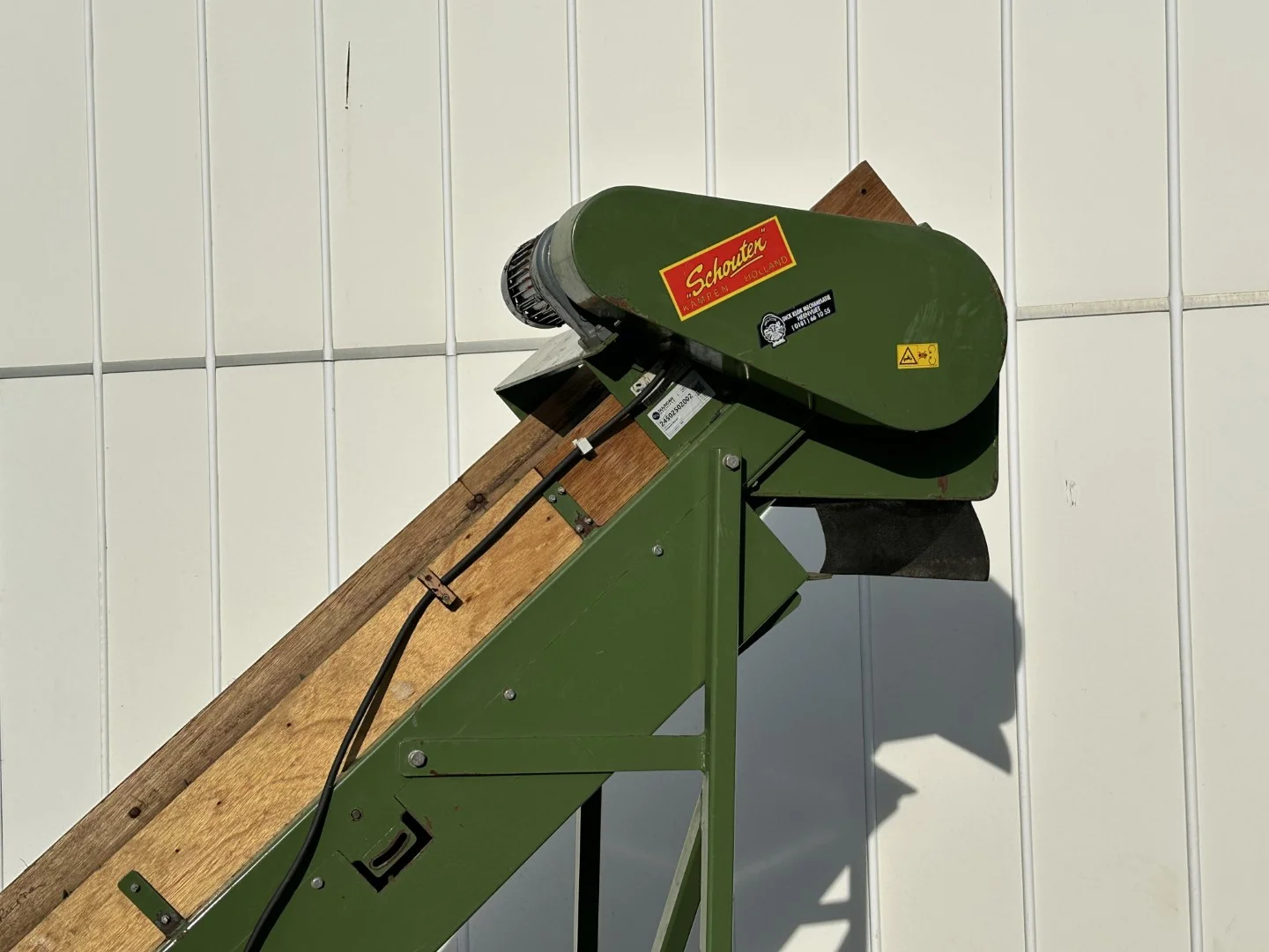 Schouten elevator incline conveyor 300 x 60 cm • Duijndam Machines