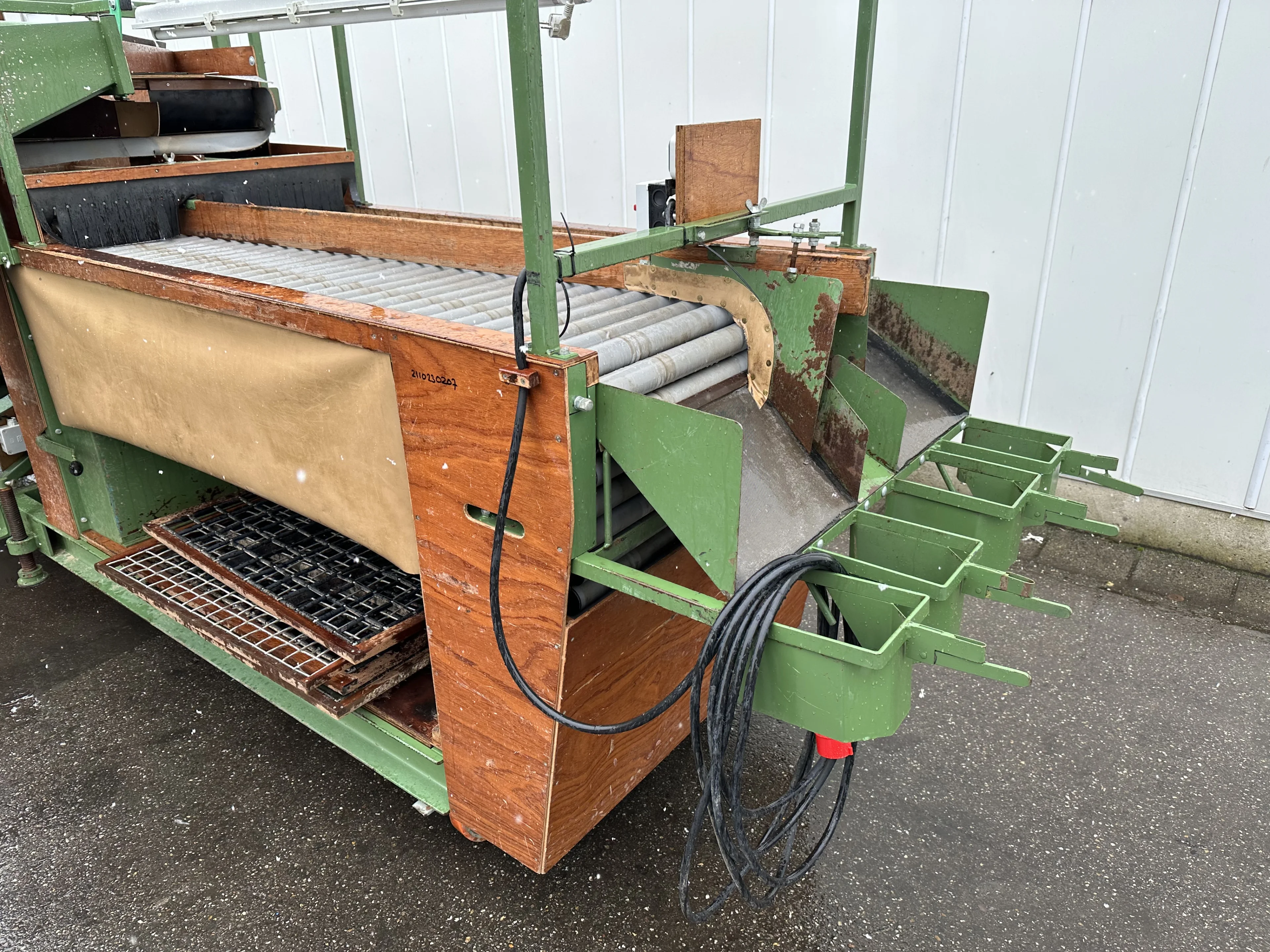 Schouten Trio 90 sorting machine - grader for potatoes and onions ...