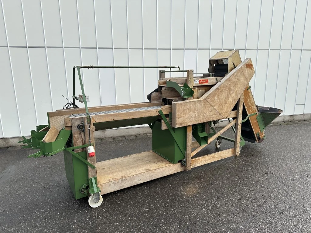 Schouten Trio potato sorting machine • Duijndam Machines