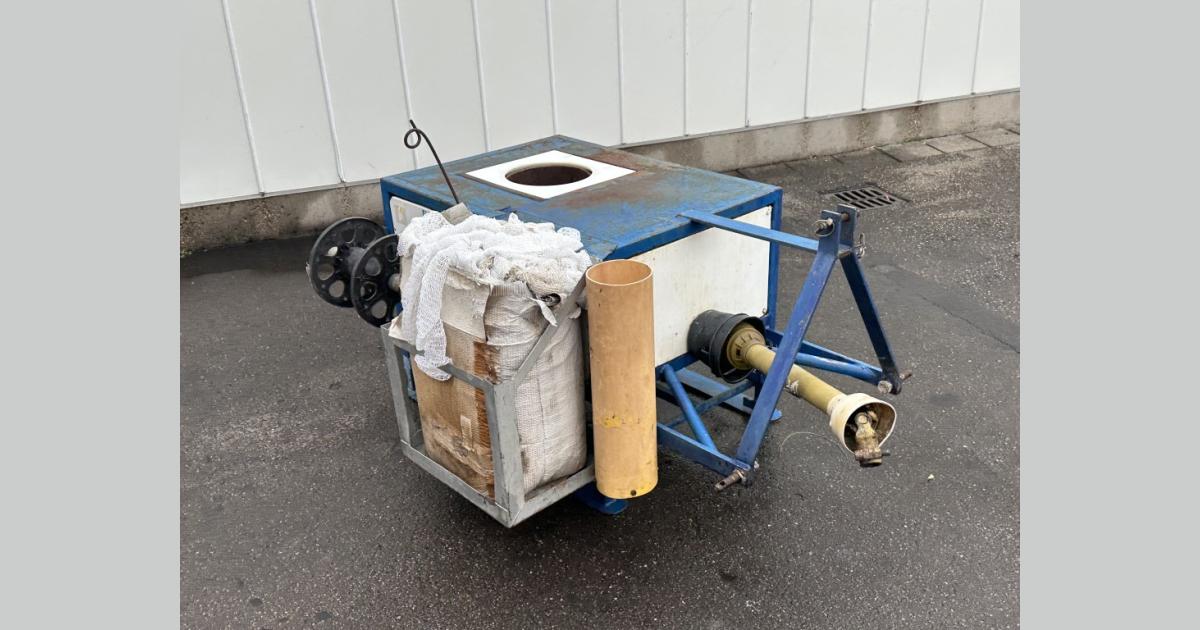 Schrauwen Rolinet netting machine for root balls • Duijndam Machines