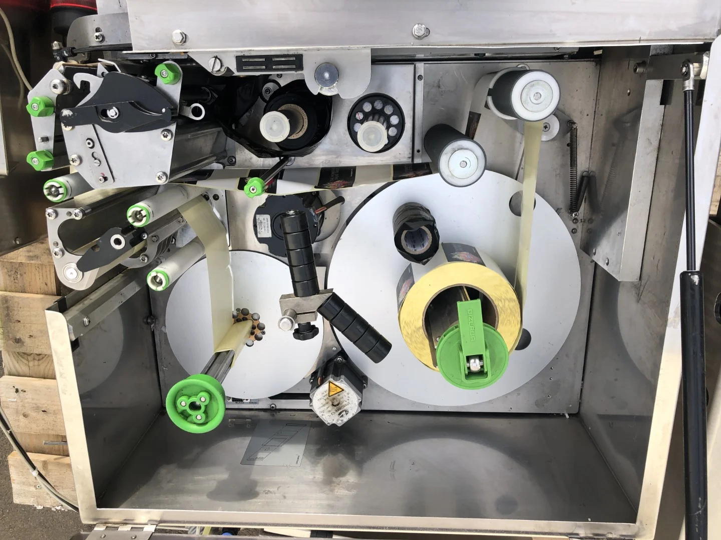 Sorma BFC132 bagger for fruit with Kwik-Lok and Bizerba labelling ...