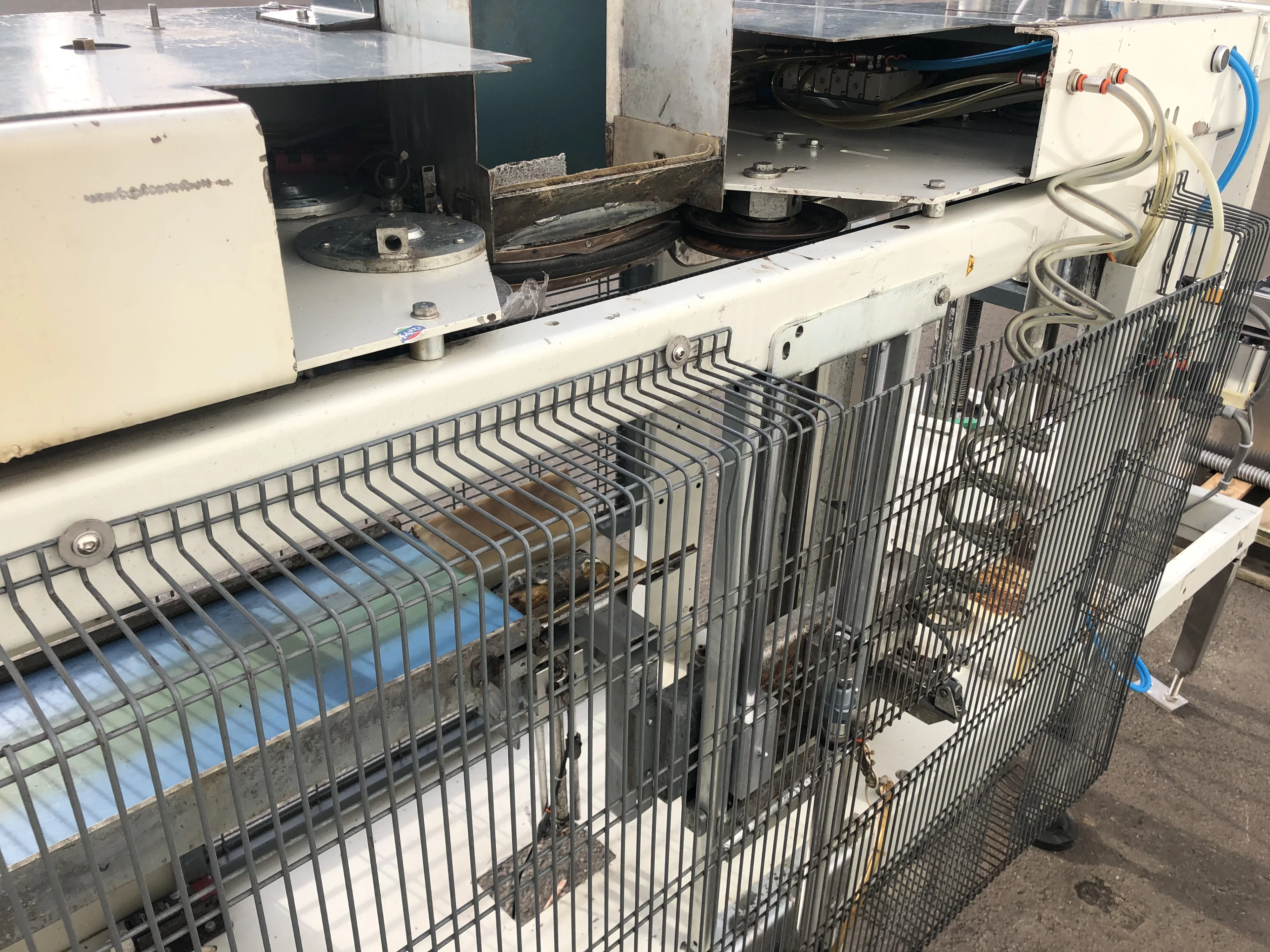 Sorma BFC132 bagger for fruit with Kwik-Lok and Bizerba labelling ...