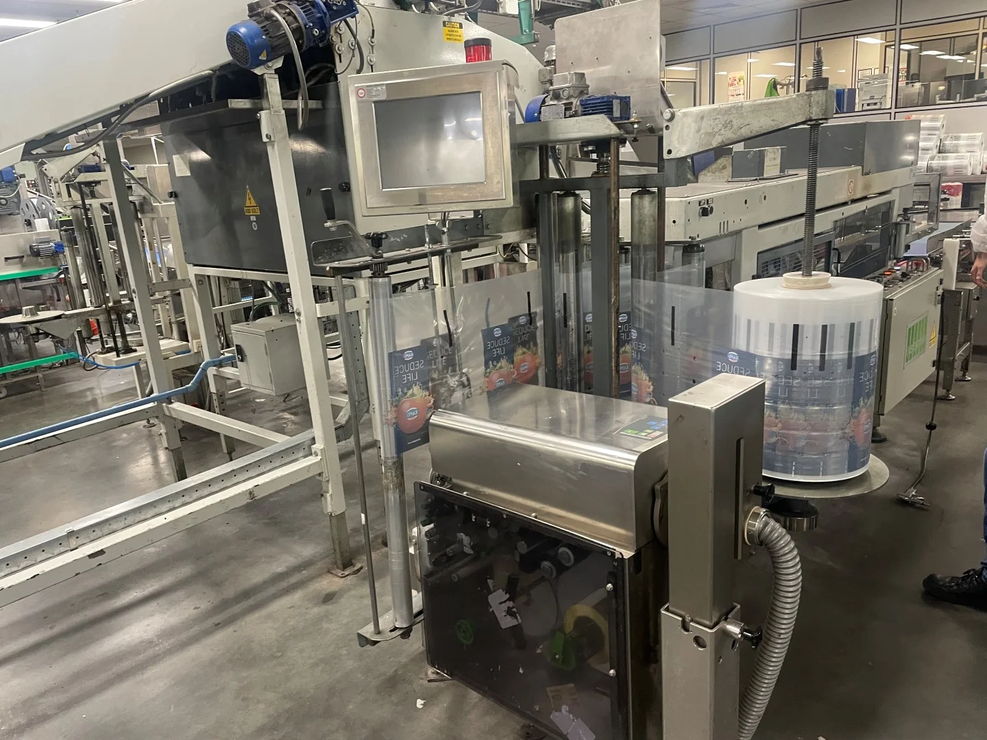 Sorma BFC132 bagger for fruit with Kwik-Lok and Bizerba labelling ...