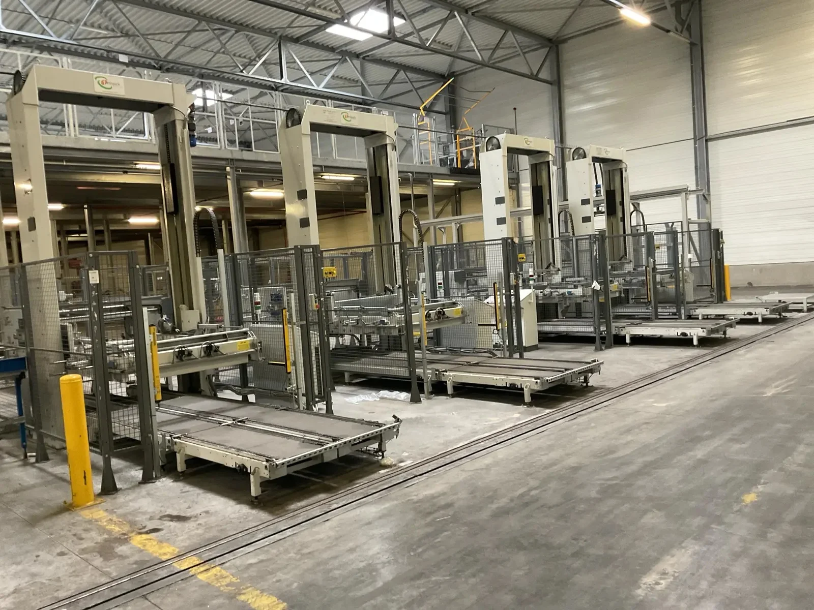 Sorma PAL 108D palletiser installation with 4 palletisers • Duijndam Machines