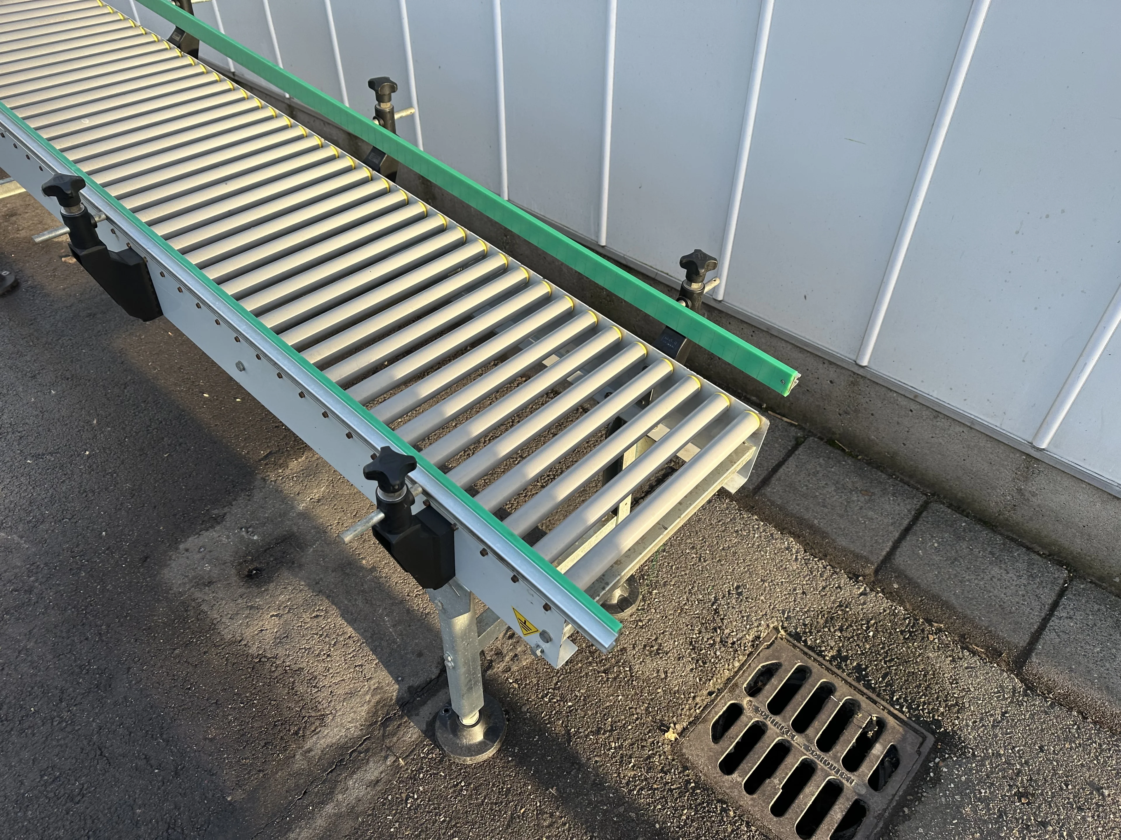 Sorma roller conveyor 250 x 41 cm • Duijndam Machines