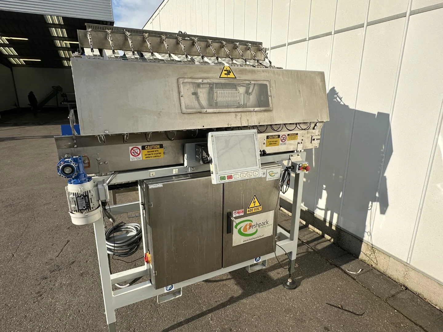 Sorma W12 126 weighing machine with supply conveyor and two discharge ...