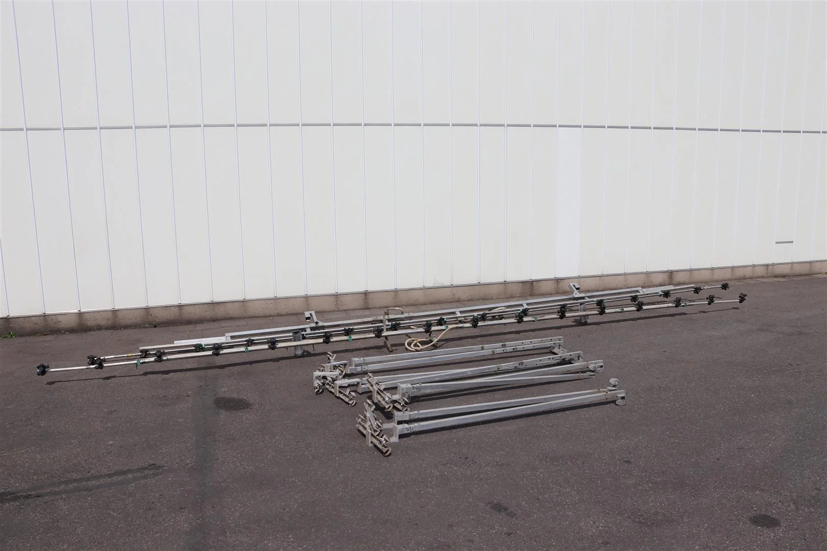 Spraying boom 7,6 meter • Duijndam Machines