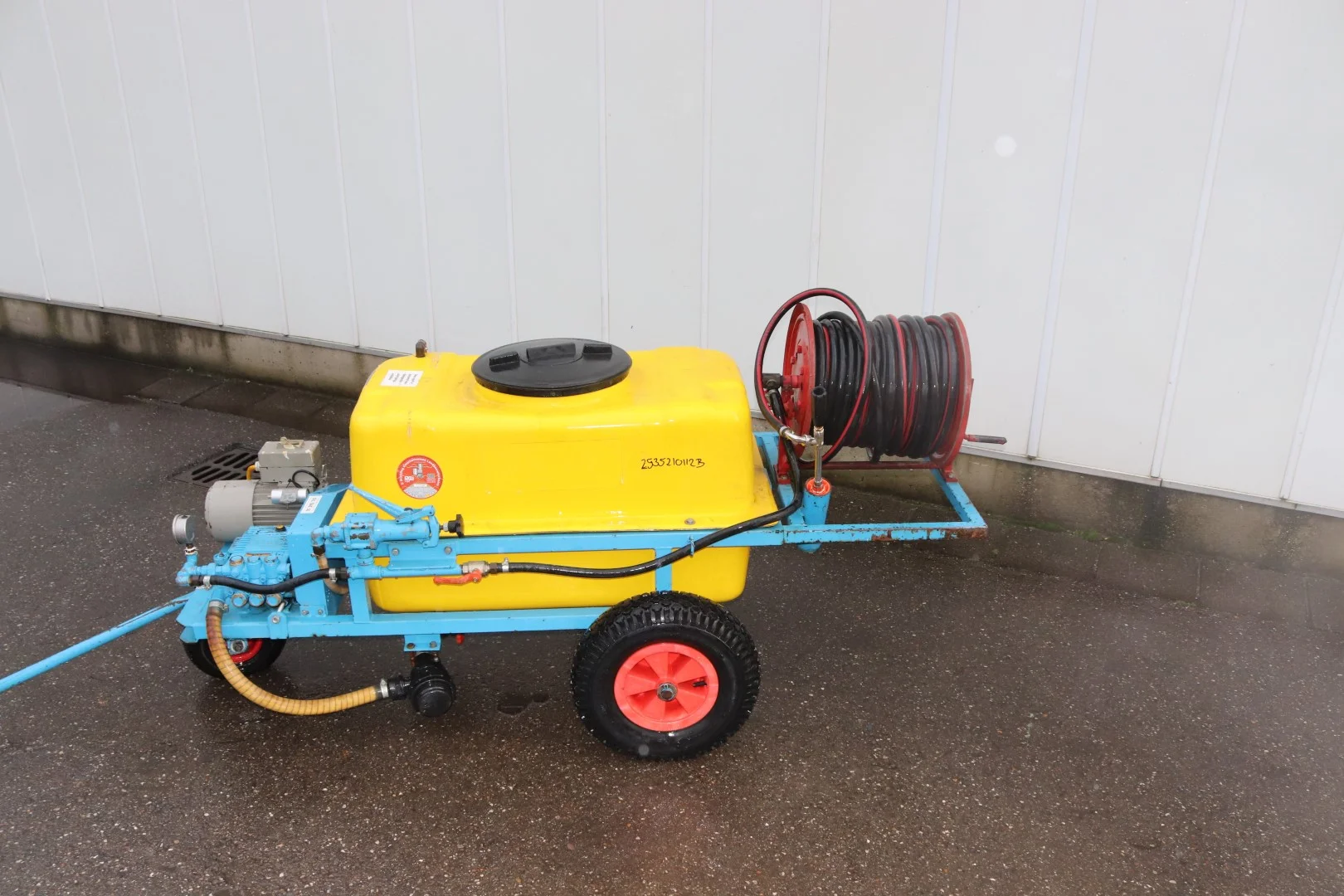 Empas / KWH electric spraying wagon 200 Liter with hose reel • Duijndam ...