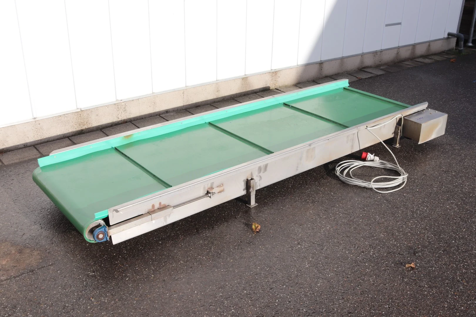 Stainless steel conveyor 300 x 85 cm • Duijndam Machines