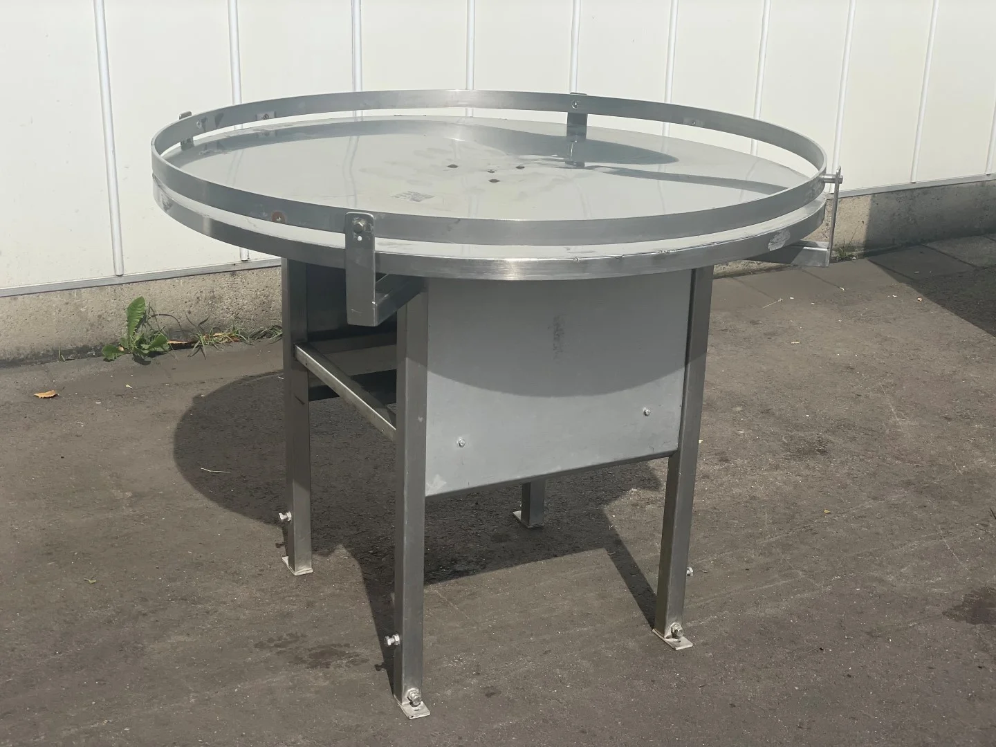 Stainless steel turntable 120 cm • Duijndam Machines