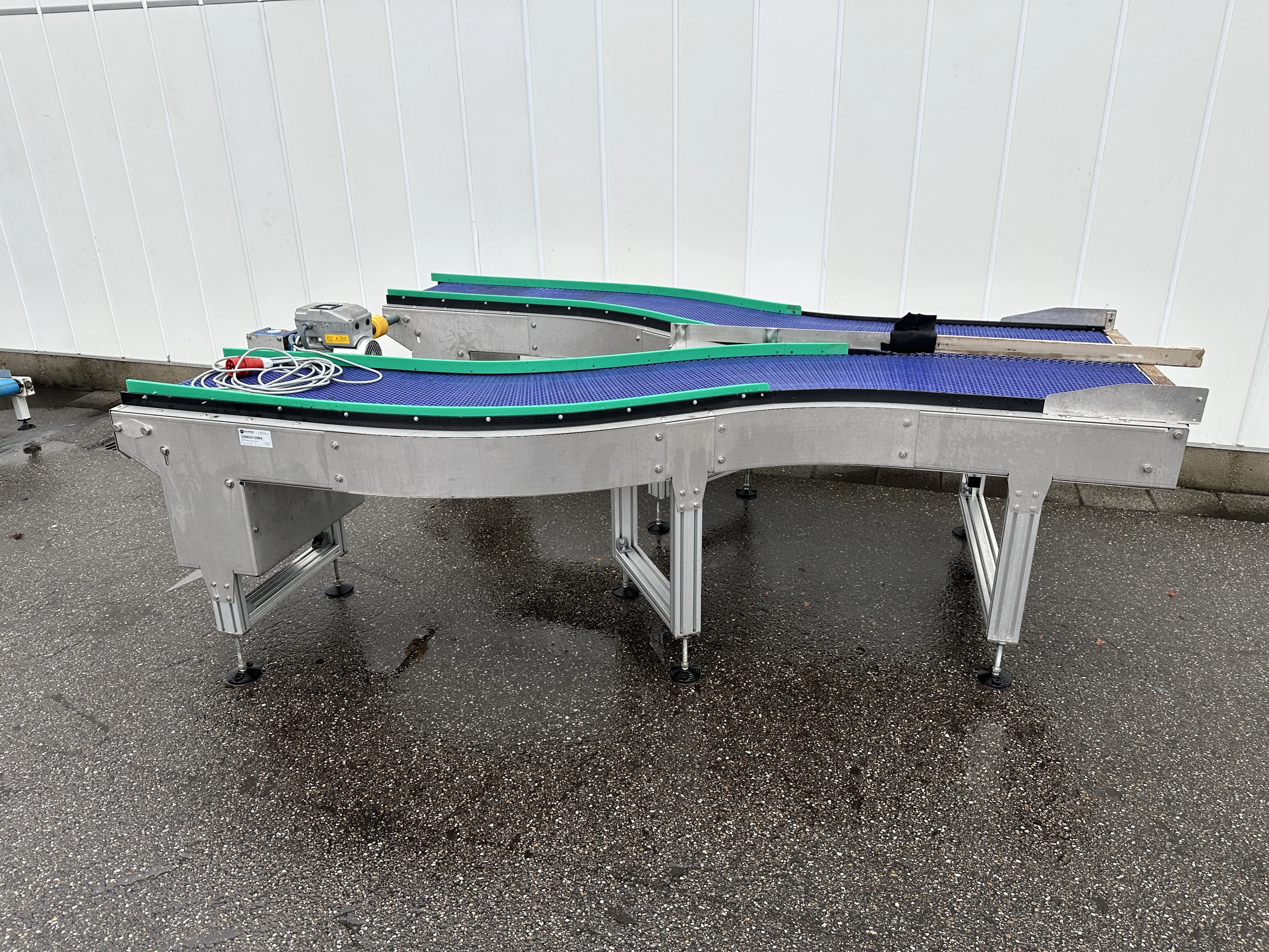 Stas curved conveyor Y-shaped diverter conveyor or merging conveyor ...