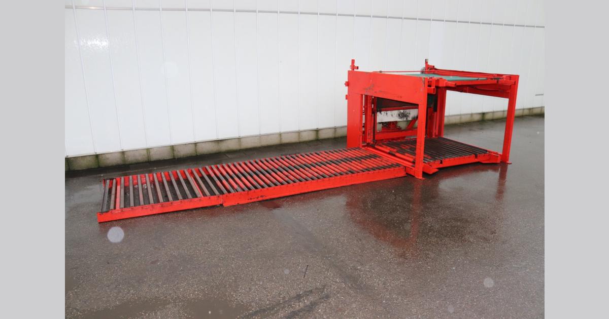 Stas box tipper • Duijndam Machines