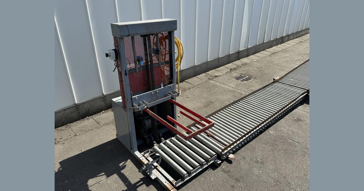 Taks box lift • Duijndam Machines