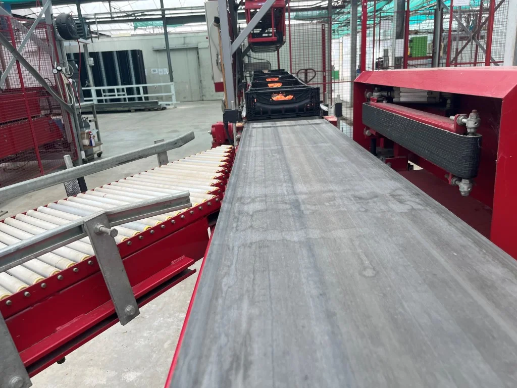 Taks TTS 8213 automatic unloading system for pipe rail trolleys with ...