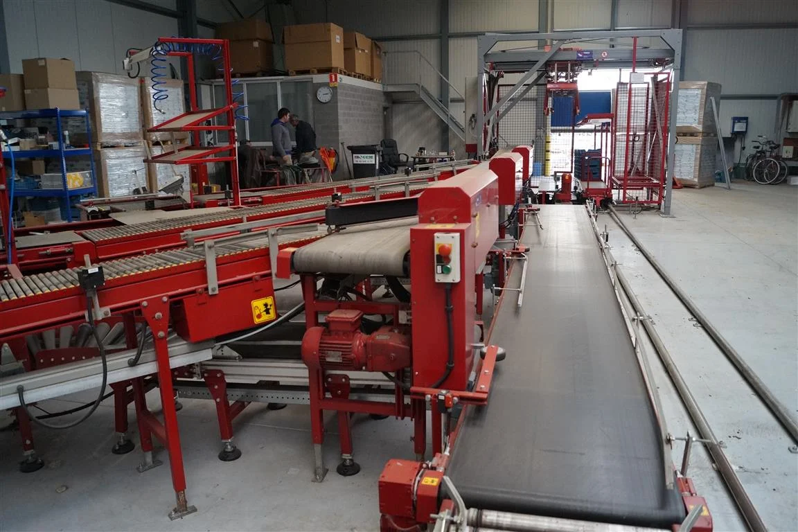 Taks fully automatic unloading system for destacking boxes from pipe ...