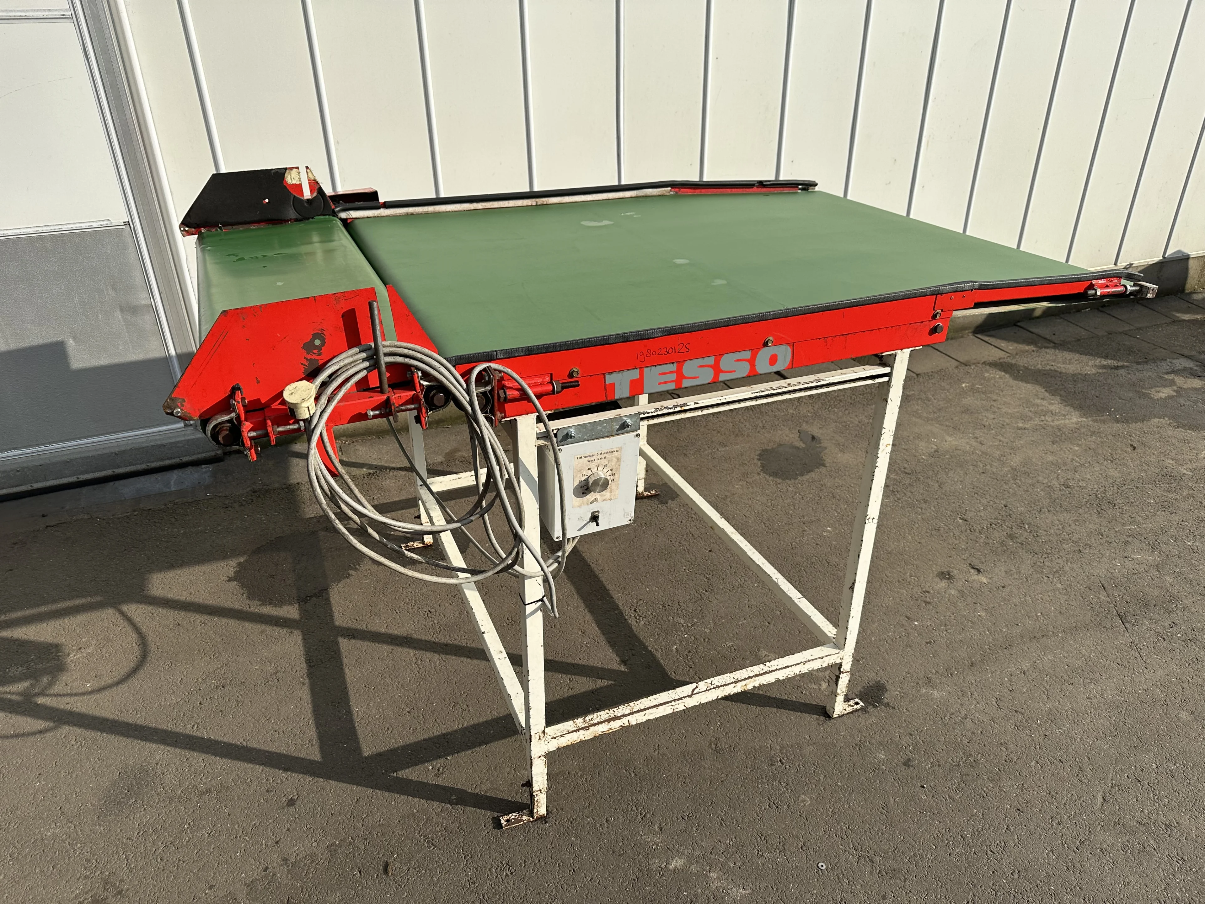 Tesso dosing conveyor 120 cm wide • Duijndam Machines