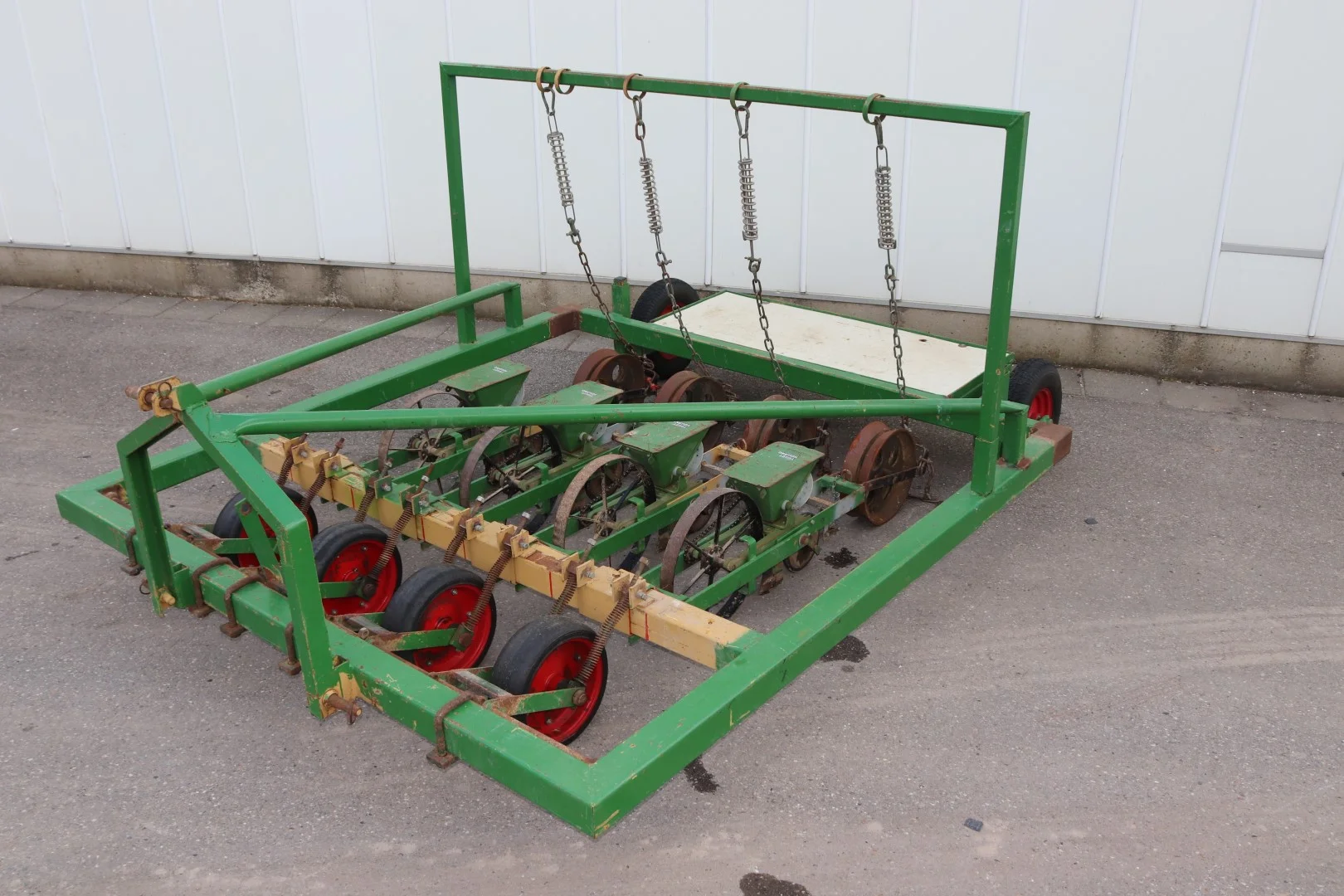 Thilot Mechanische zaaimachine 4 rijig • Duijndam Machines