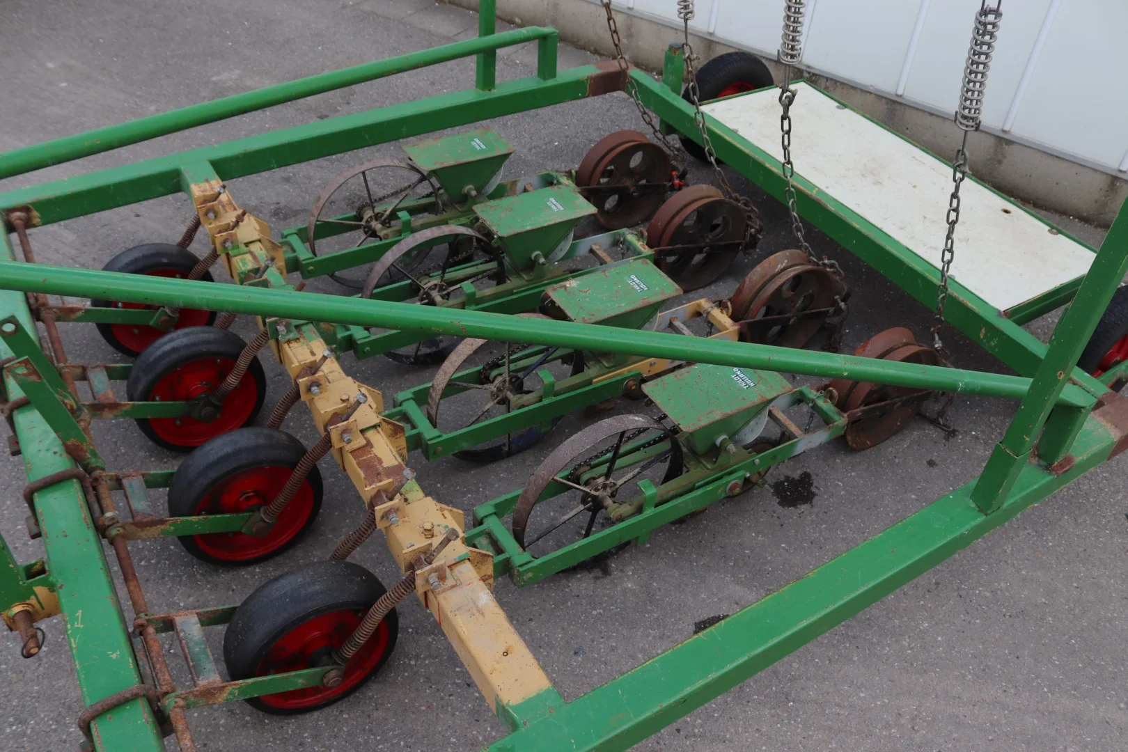 Thilot Mechanische zaaimachine 4 rijig • Duijndam Machines
