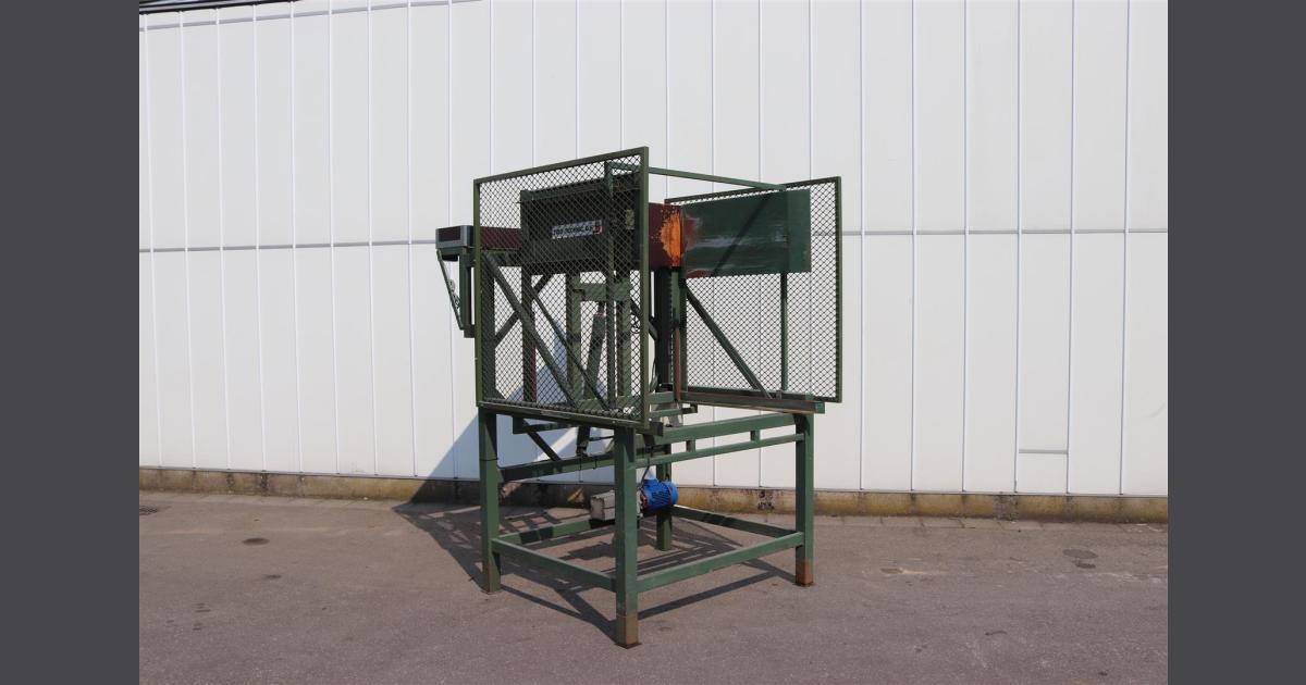 Tibo Blokker box tipper • Duijndam Machines