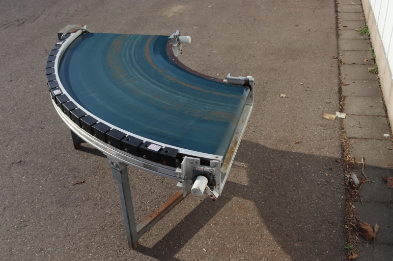 Transnorm curved conveyor 90° • Duijndam Machines