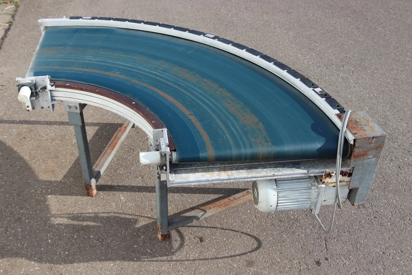 Transnorm curved conveyor 90° • Duijndam Machines