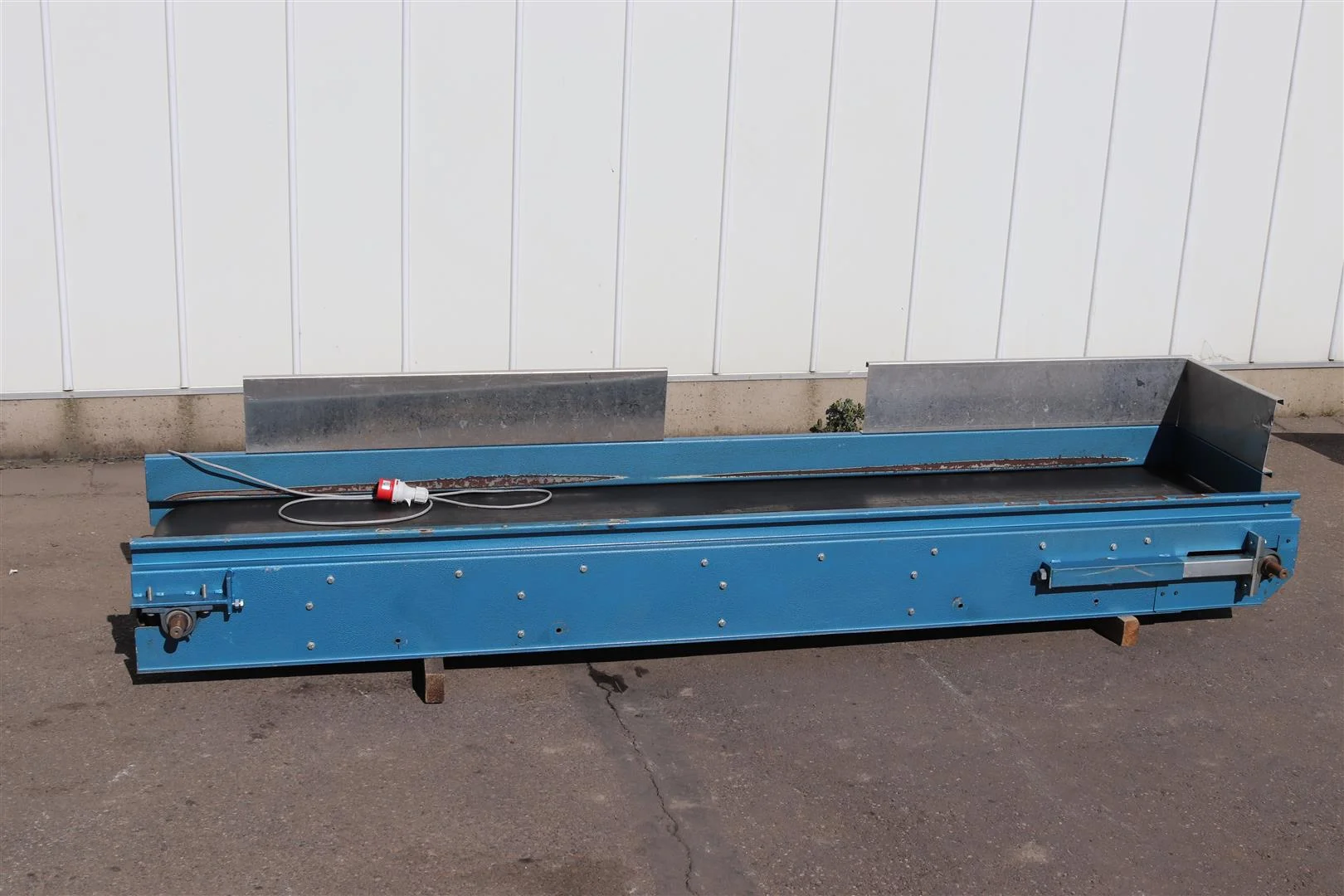 Upmann elevator 300 x 50 cm • Duijndam Machines