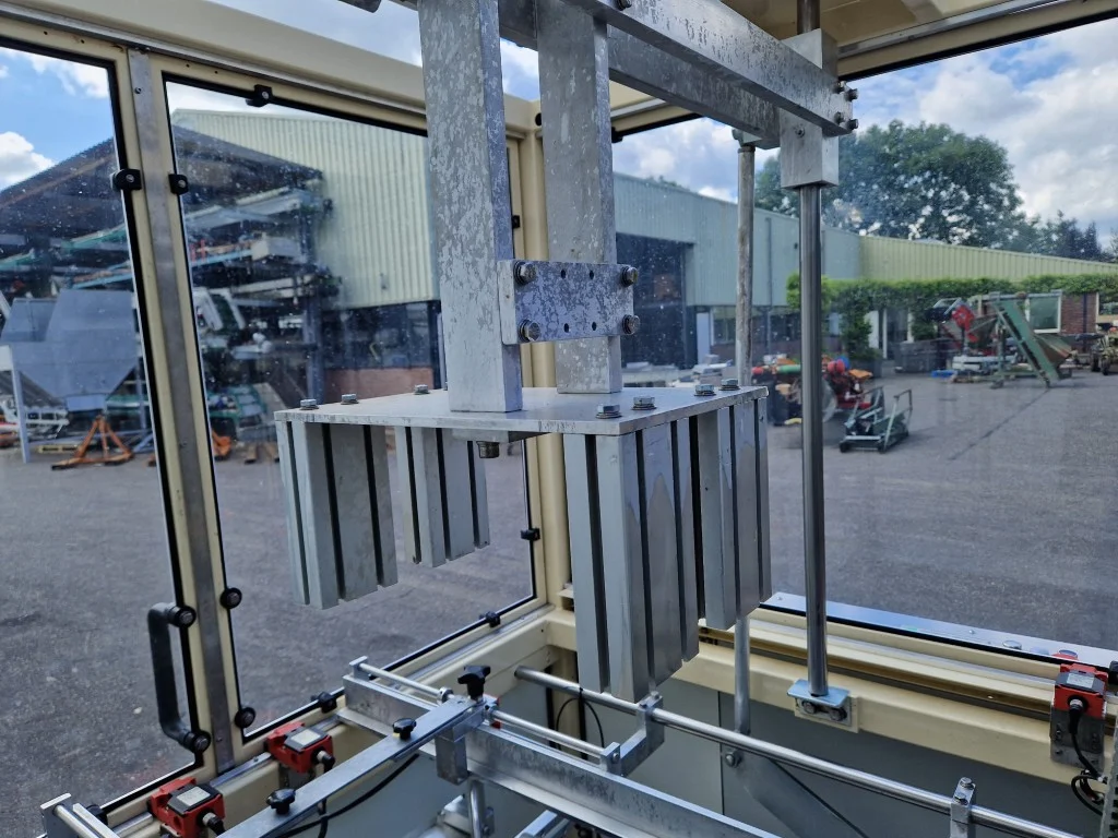 Sealed Air B+ BA20 carton box/tray forming & erecting machine with ...