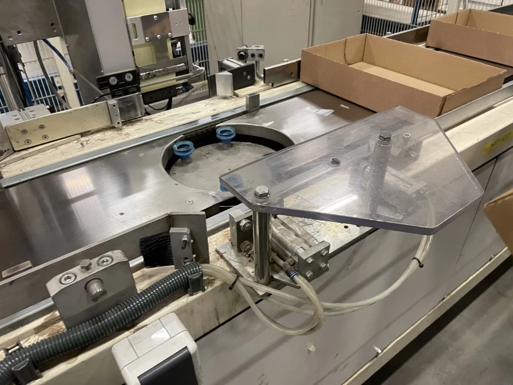 Sealed Air B+ BA20 carton box/tray forming & erecting machine with ...