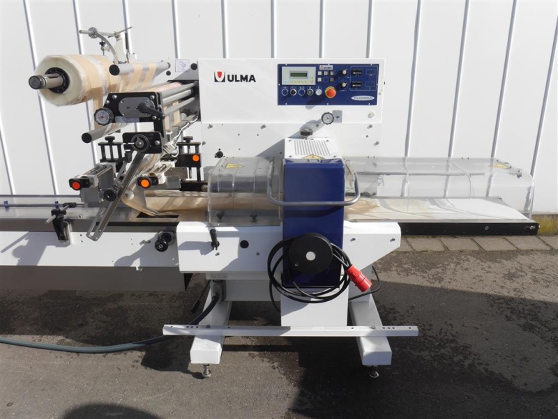 Ulma Florida flow pack wrapper • Duijndam Machines