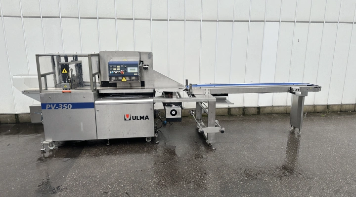 Ulma PV350-LSH-SPH flow pack machine • Duijndam Machines
