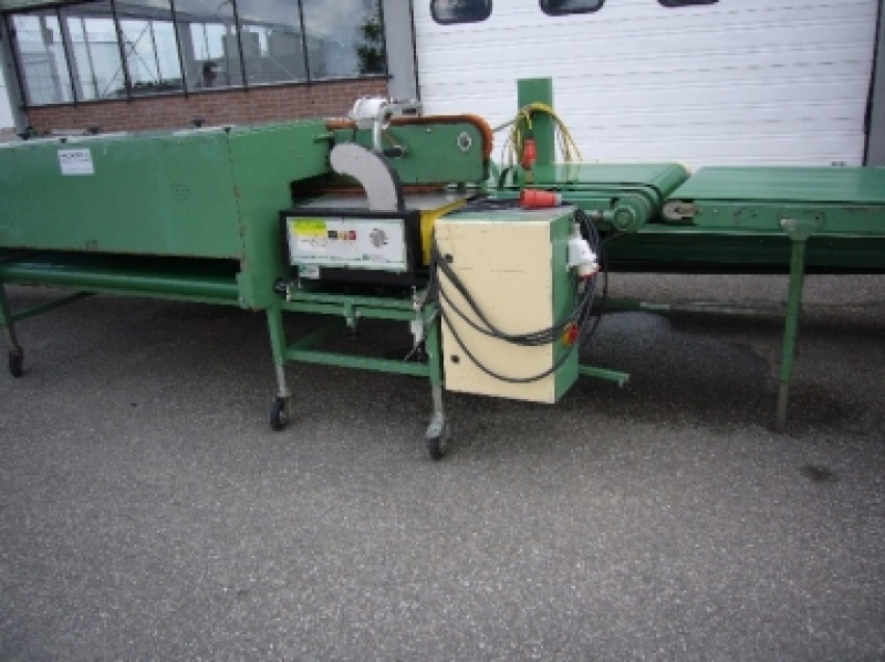 Vandenberg flower bunching machine • Duijndam Machines