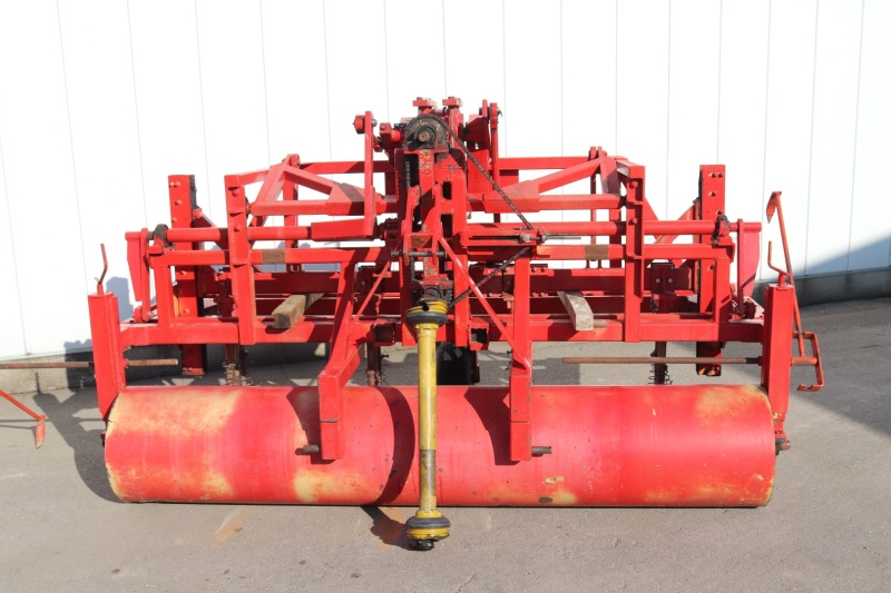 Verhoest dibbler for leek • Duijndam Machines